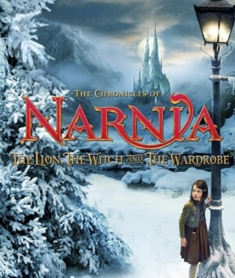 Narnia vs Panem (The Hunger Games) - Which Fictional Setting is Better?